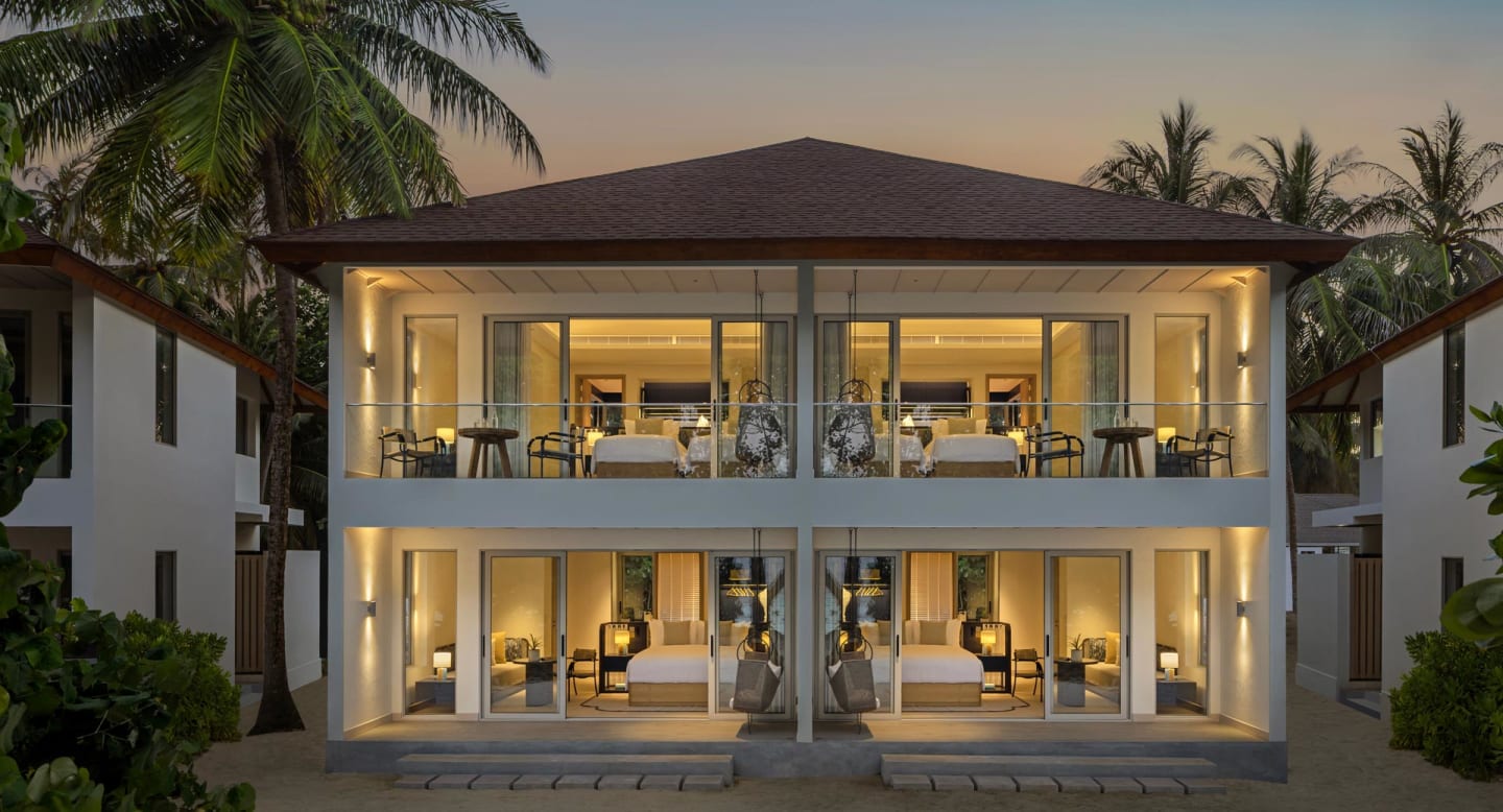 Maldives Resort Photos | Photo Gallery of Avani+ Fares Maldives