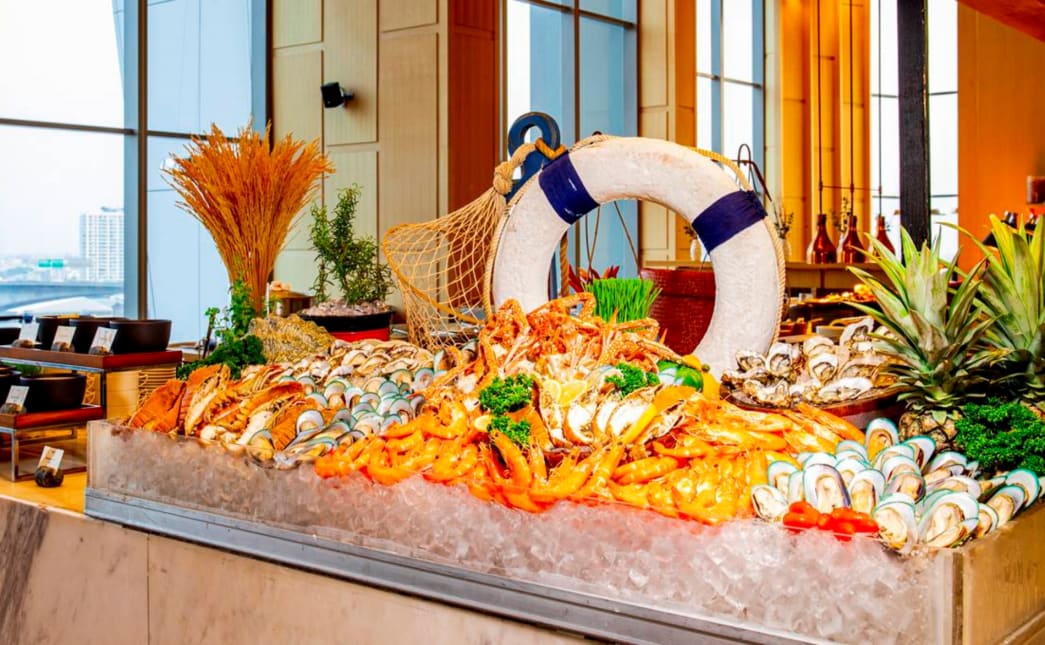 International Buffet | Skyline | Avani Riverside