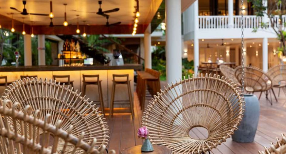 Siem Reap Bars | Scribe Bar and Grill at FCC Angkor, managed by Avani