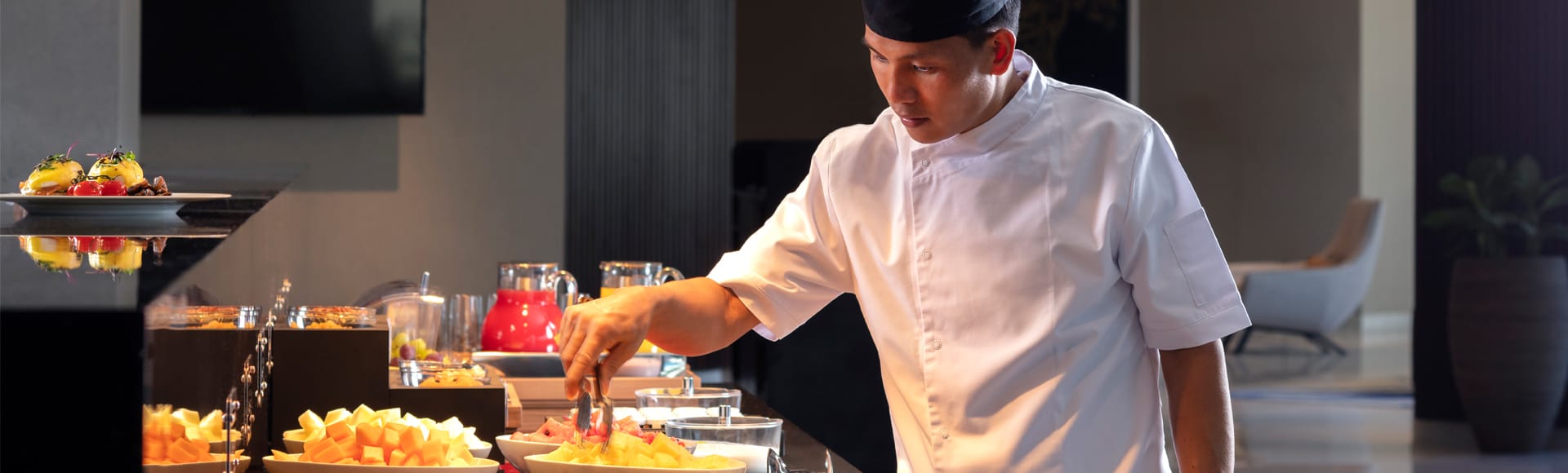 Fine Dining Restaurants in Dubai | Avani Palm | Seven Seeds