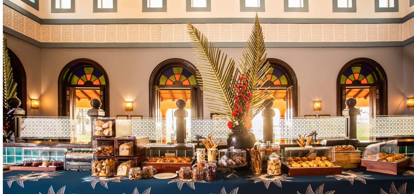 Restaurant in Pemba | Quirimbas Restaurant at Avani Pemba Beach Hotel